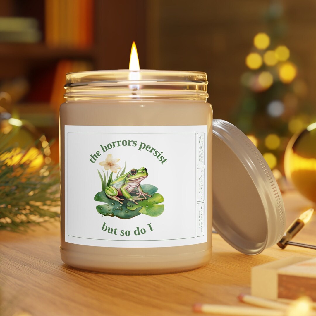 Smells Like the Horrors Persist but so Do I Frog Gift, Trendy Frog Meme ...