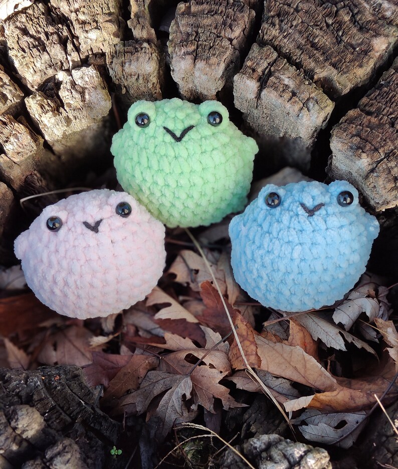 Crochet Mini Chubby Frogs Handmade Amigurumi Stuffed Plush - Etsy