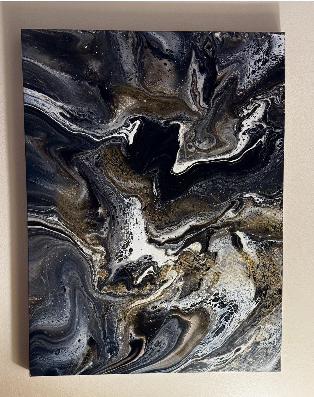 The Precious Geode - Acrylic Pour Painting - Abstract Wall Decor - Etsy
