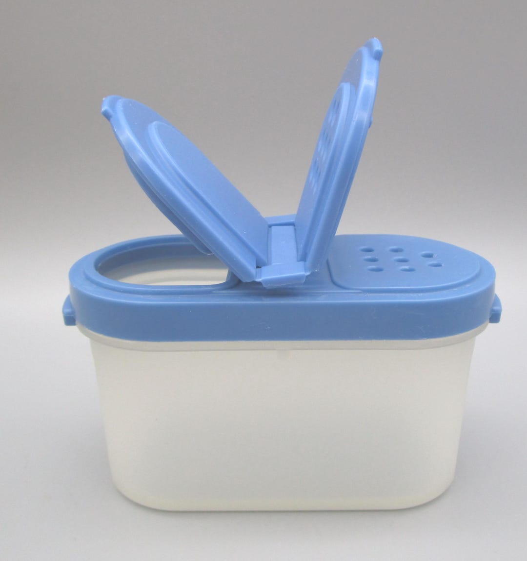 Tupperware ~ Vintage Clear With Light Blue Lid Modular Mates Spice ...