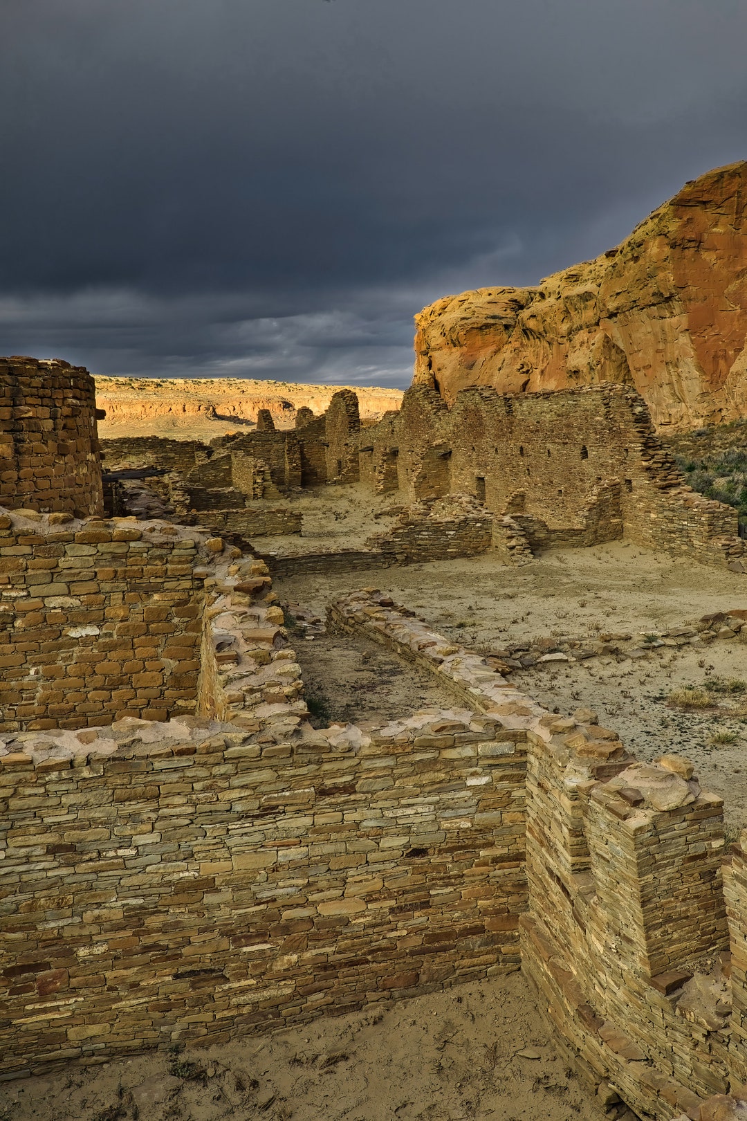 Sunlit Far Canyon Wall, Chaco Culture National Historical Park: World ...