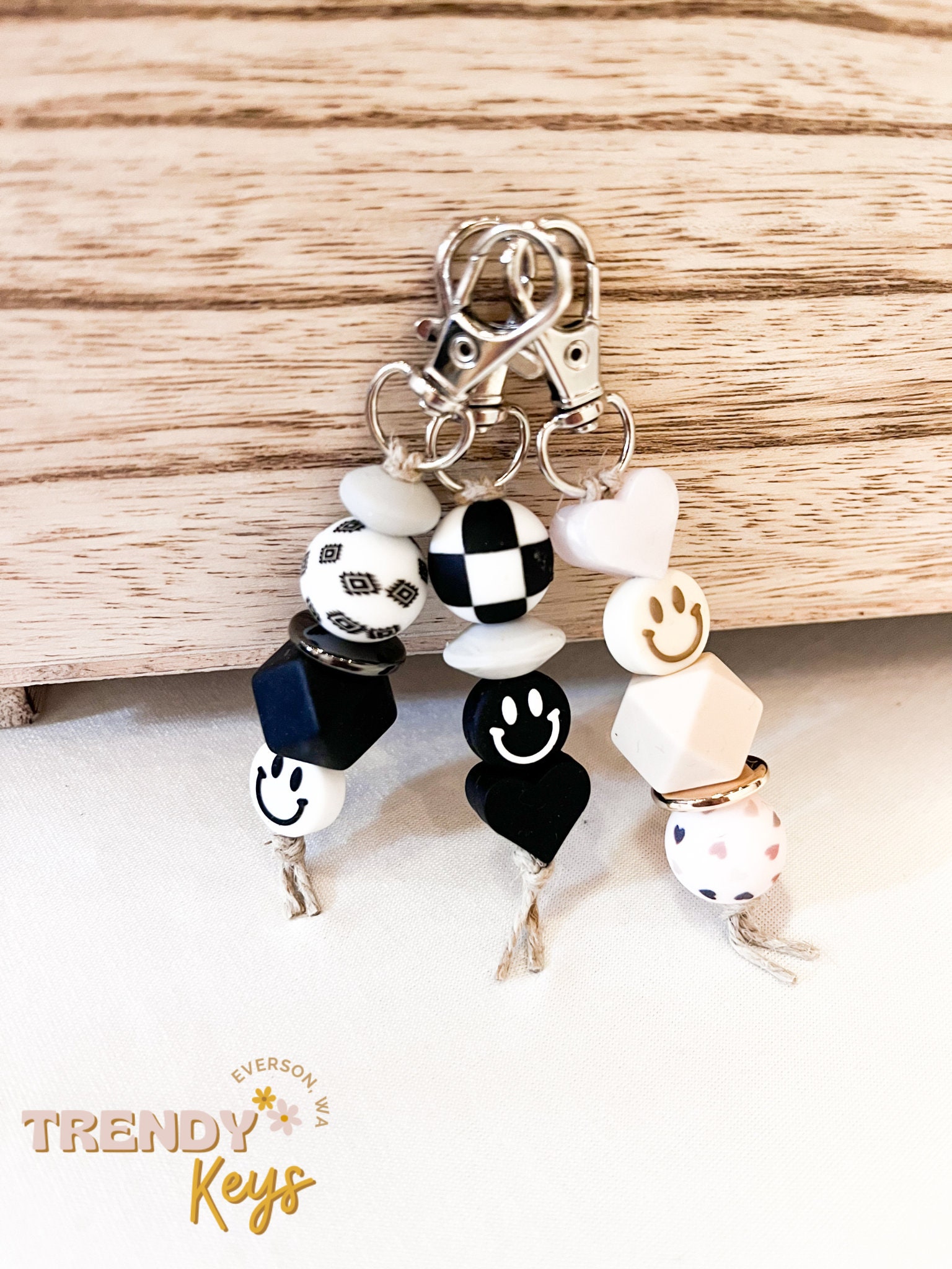 Checkered Smiley Mini Keychains - Etsy