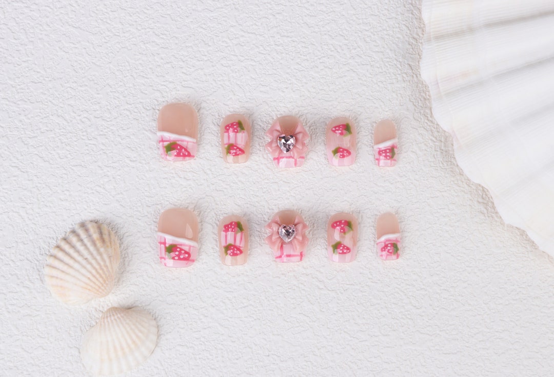 Little Strawberry Press on Nails, Sweet Cute Pink Lovely Short Square ...