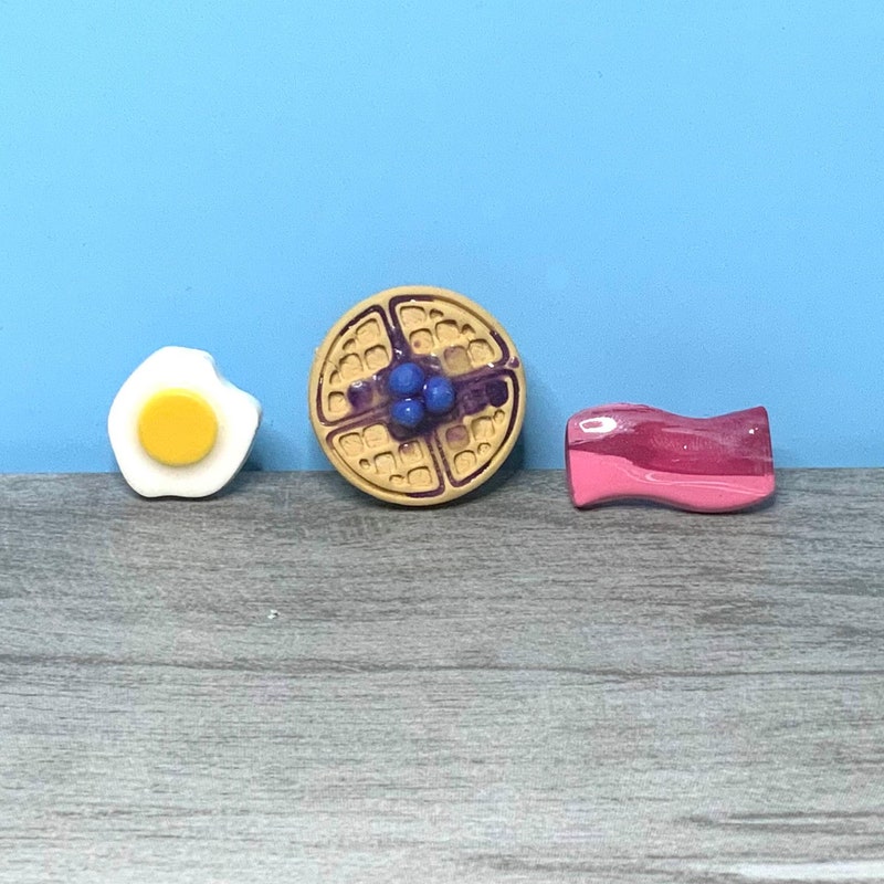 Waffle Pin - Etsy