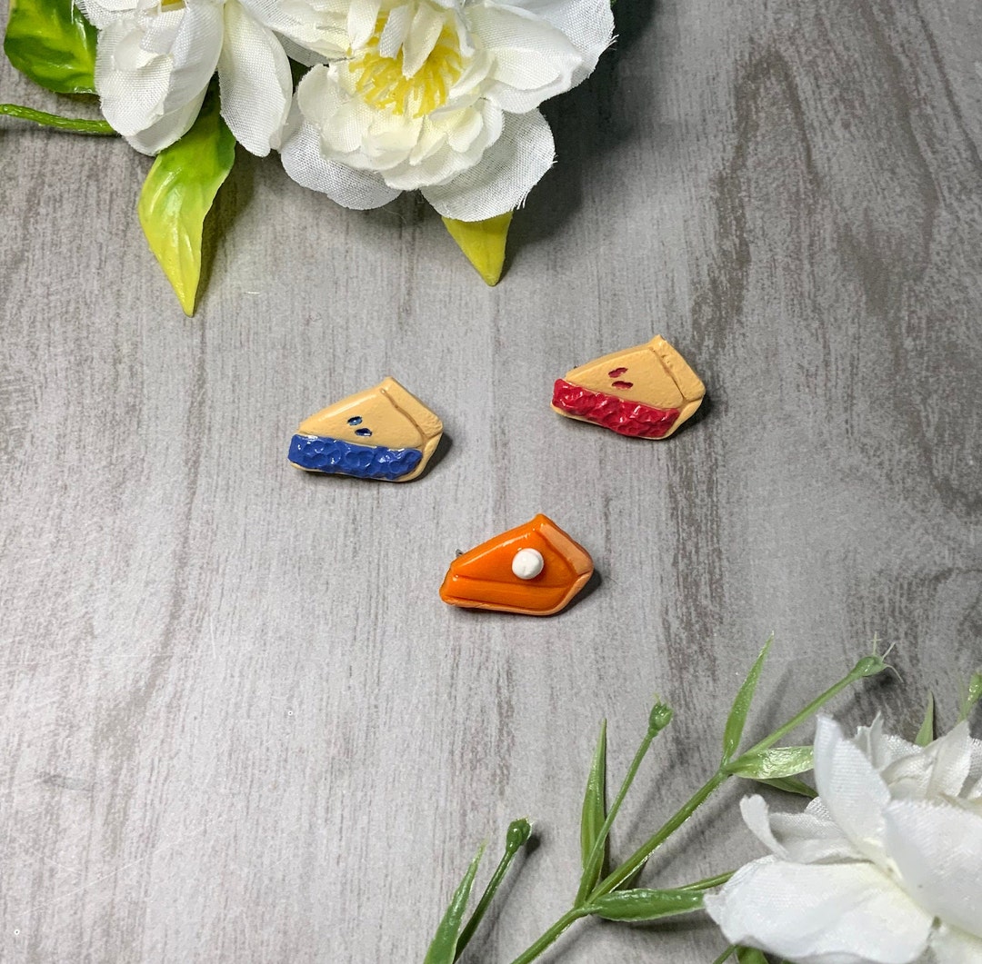 Pie Pins Handmade Clay Pins Cute Café Pins, Blueberry Pie, Cherry Pie ...