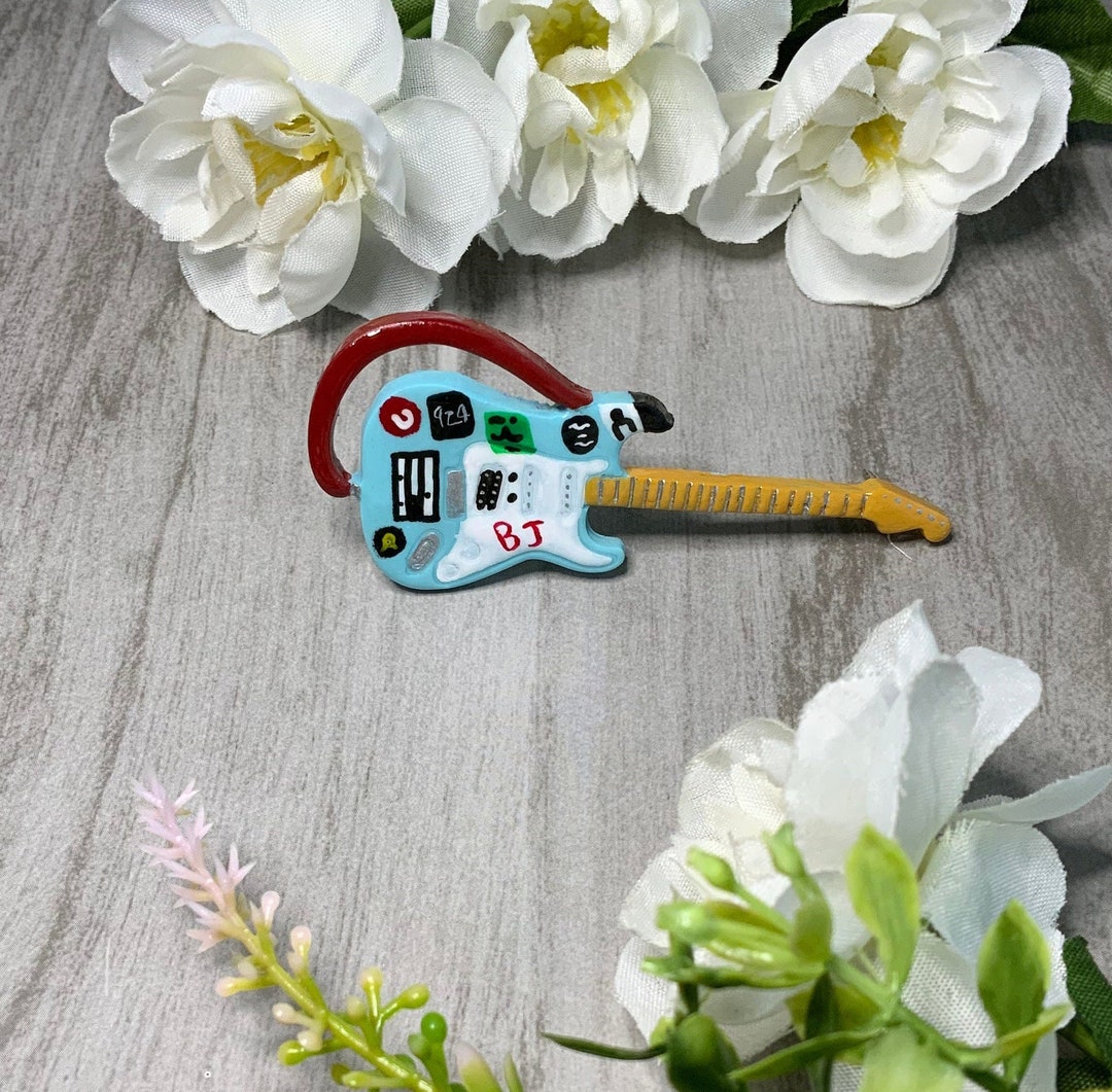 Green Day blue Guitar Pin Handmade Clay Pins Green Day Billie Joe ...
