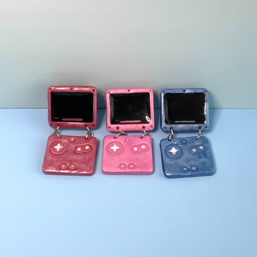 Nintendo Gameboy Pins Clay Pins Cute Video Game Pin Brooch Game Console ...