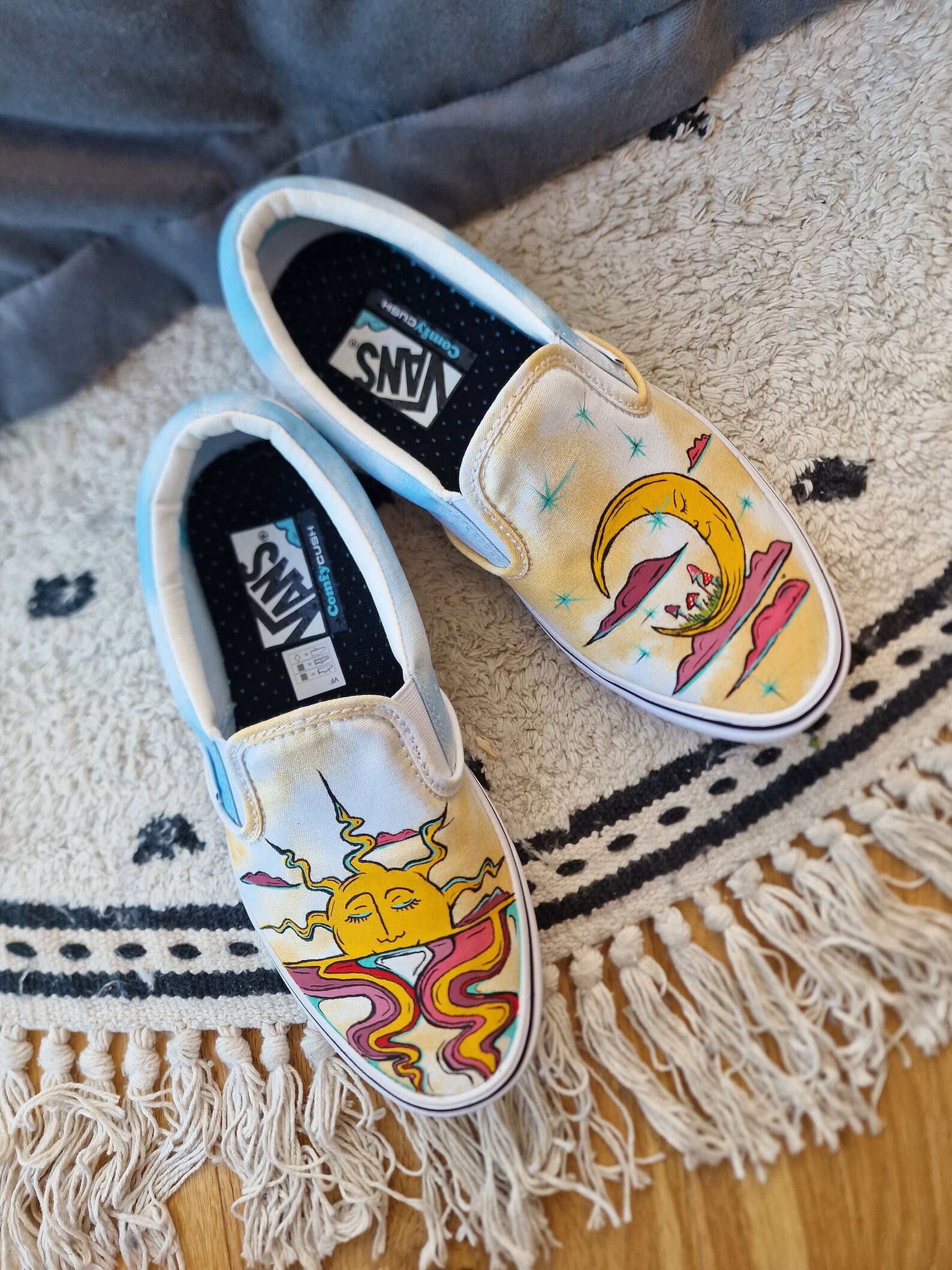 Vans Sun & Moon, Customised Slip On, EU Size 38.5 - Etsy