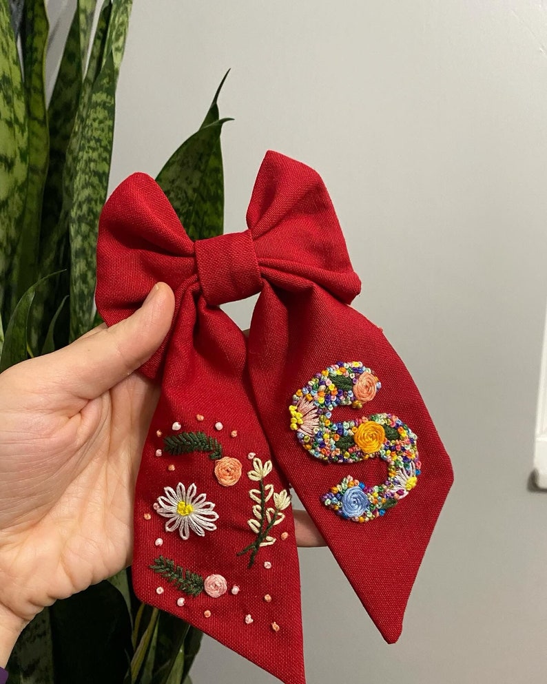 Custom Name and Flower Initial Hand Embroidered,hand Embroidered Bow ...