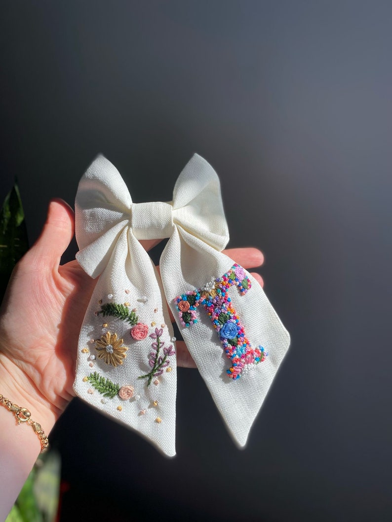 Custom Name and Flower Initial Hand Embroidered,hand Embroidered Bow ...