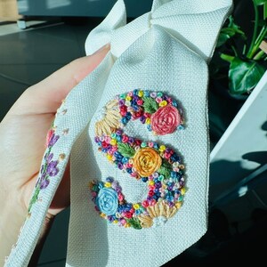 Custom Name and Flower Initial Hand Embroidered,hand Embroidered Bow ...