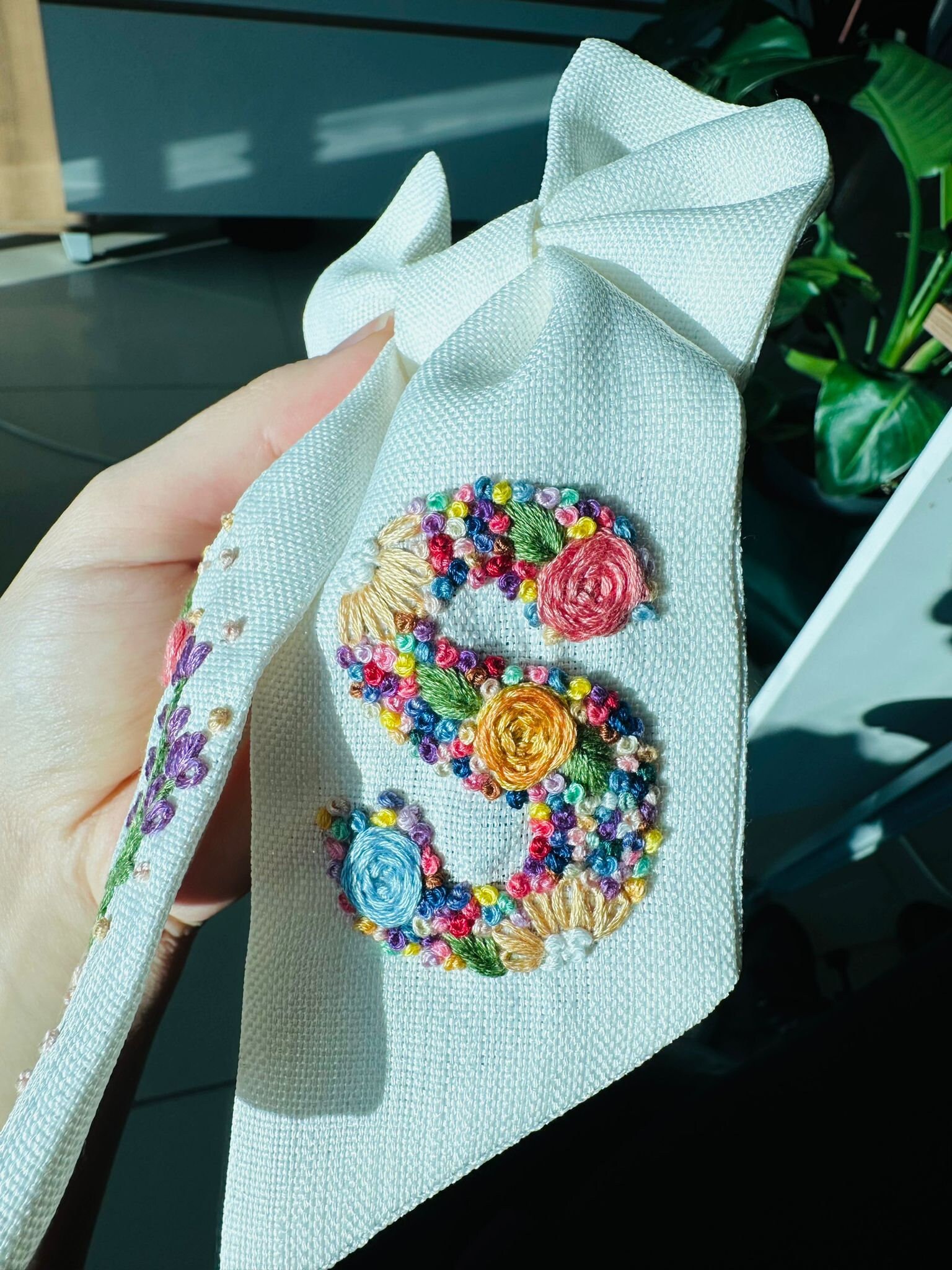 Custom Name and Flower Initial Hand Embroidered,hand Embroidered Bow ...
