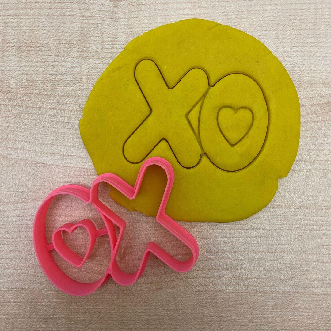 XO Cookie Cutter, Hugs and Kisses Fondant Dough Stamp, Smooch Love ...