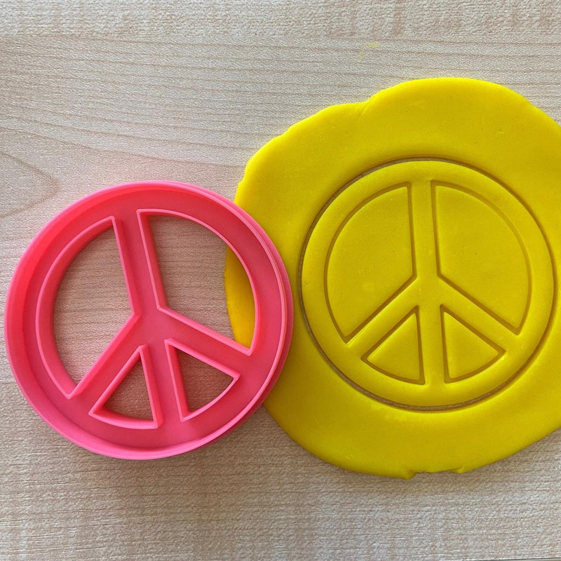 Pottery Peace Sign - Etsy