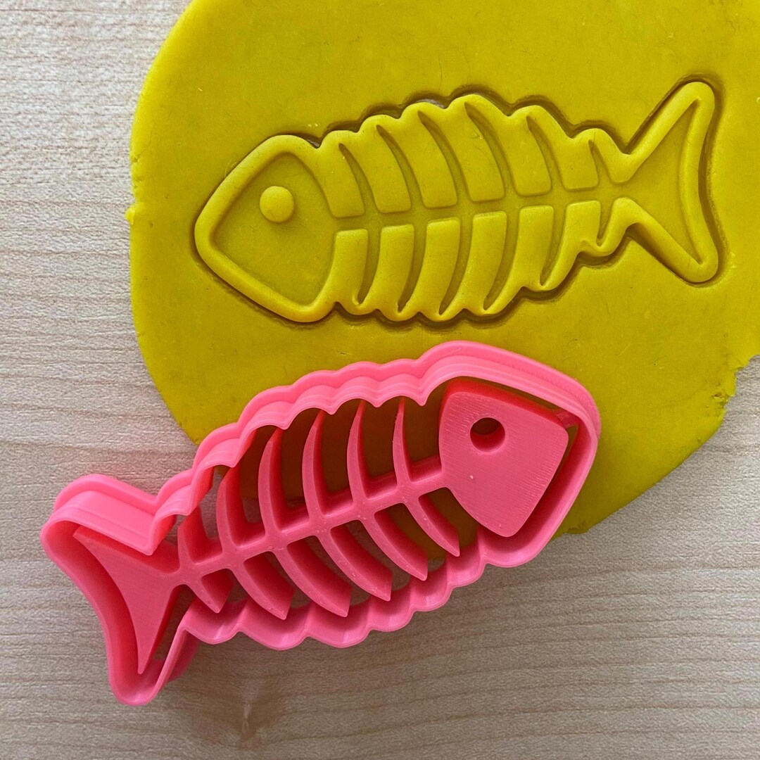Fishbone Cookie Cutter, Fish Bone Biscuit Cutter, Kitty Treats for Cat ...