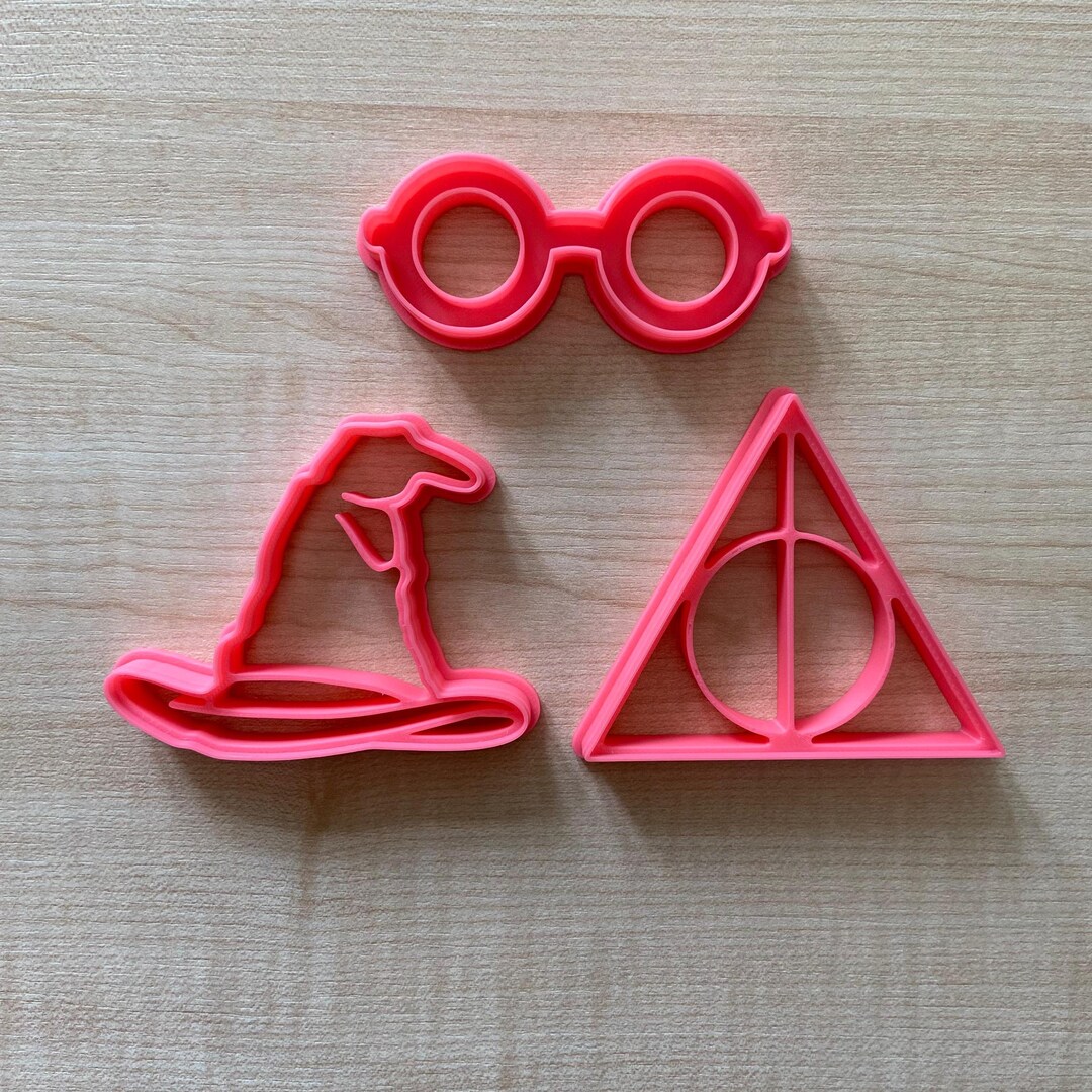 Magical Wizard Cookie Cutter Set Witch Hat, Wizard Glasses and Triangle ...