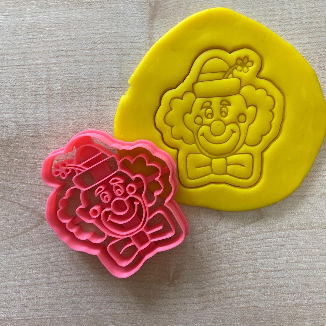 Clown Cookie Cutter, Circus Clown Biscuit Cutter, Carnival Themed Party ...