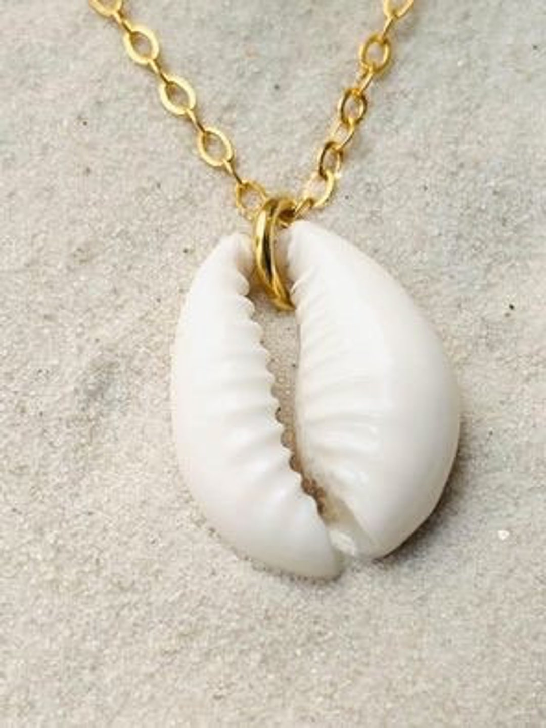 Cream White Sea Shell Pendant Necklace Gold Shell Necklace Shell ...