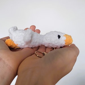 Quick Crochet PATTERN, Mini Hug Goose Keychain, No Sew Amigurumi for ...