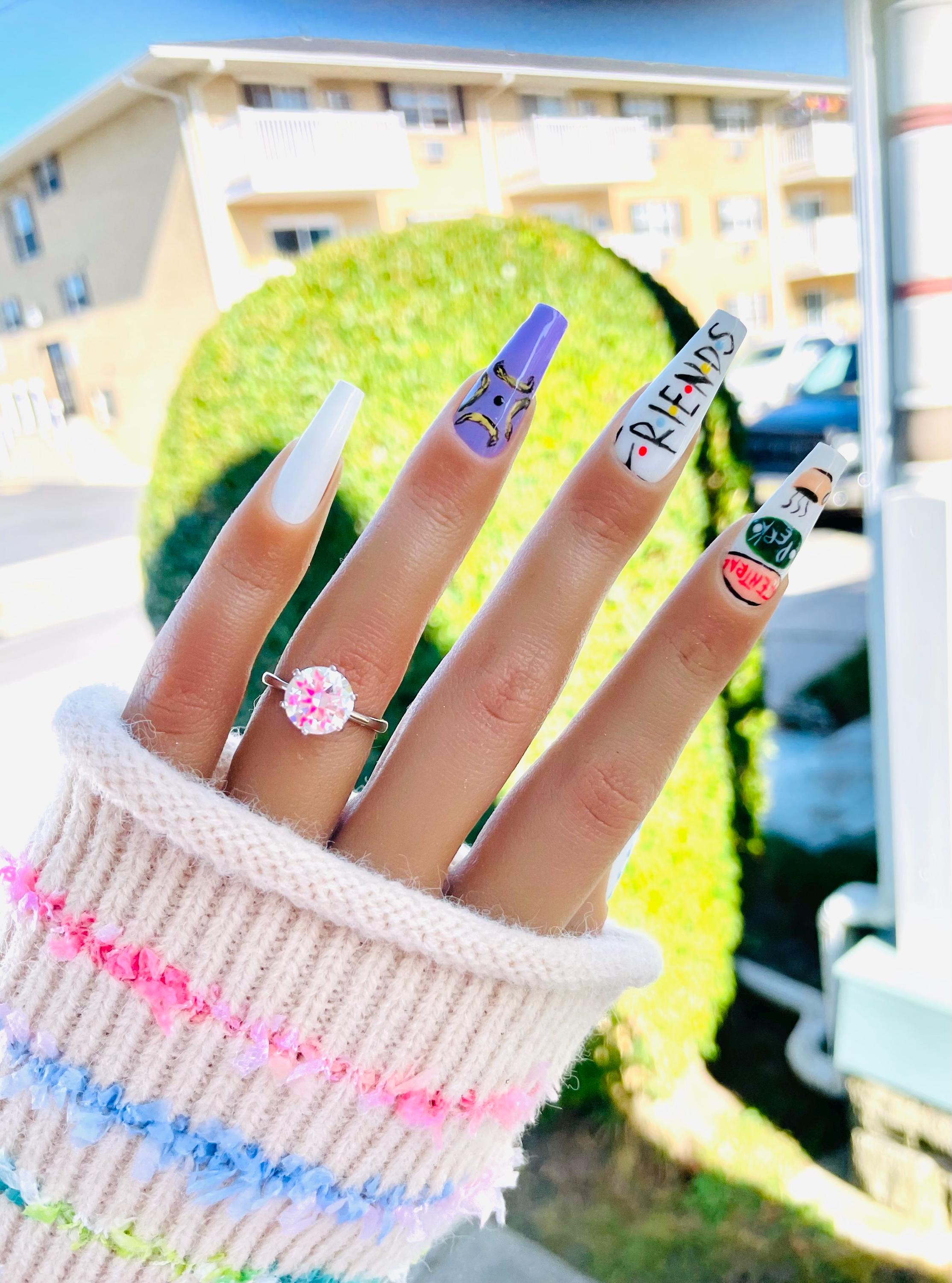 Friends Inspired Luxury Press on Nails / Long Coffin / 20 Nails / No ...