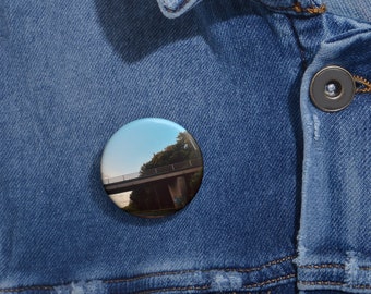 Covered Bridge Lapel Pin CC109 Timber Truss Bridge Enclosed - Etsy