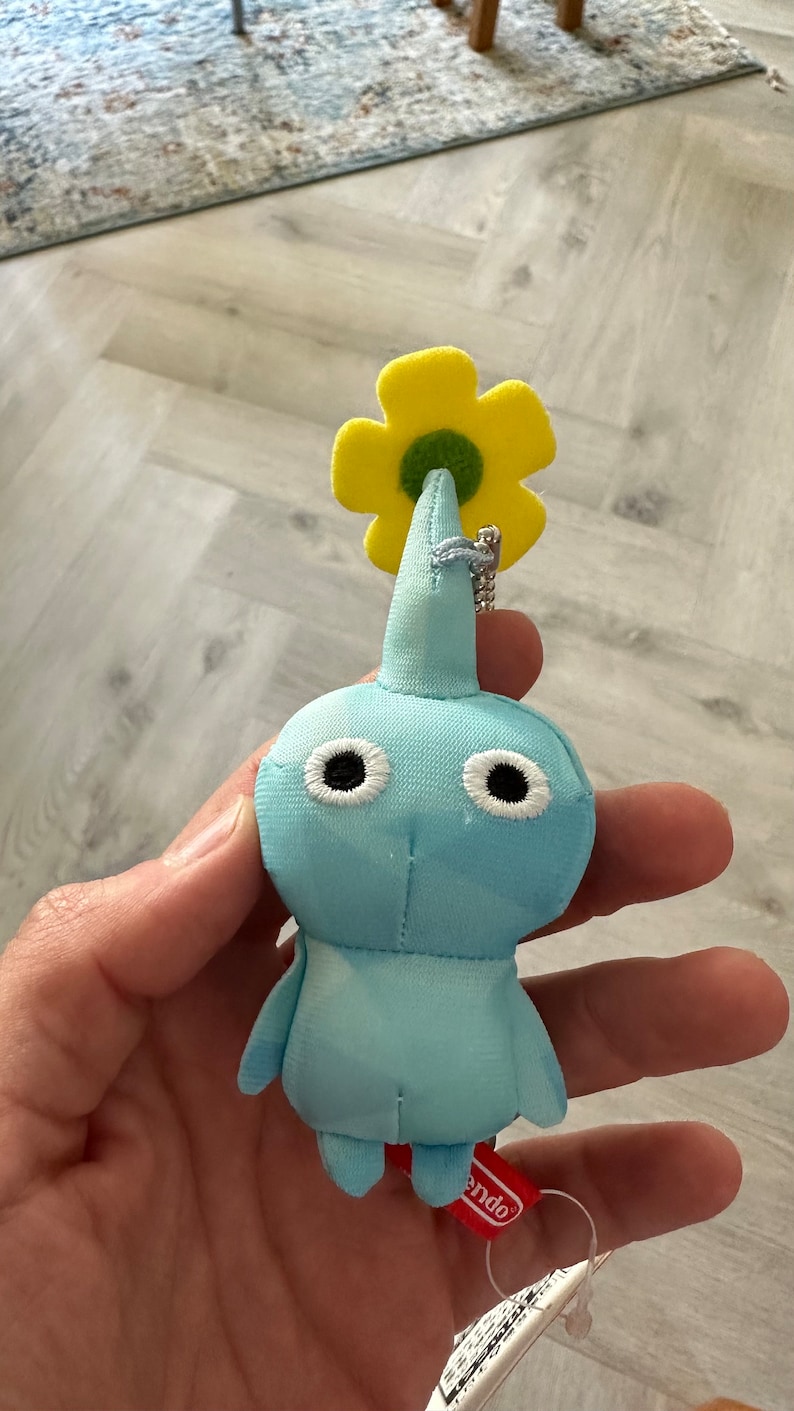 Pikmin Plush Keychains Official Nintendo Japan, Gamer Gift **US Tax ...