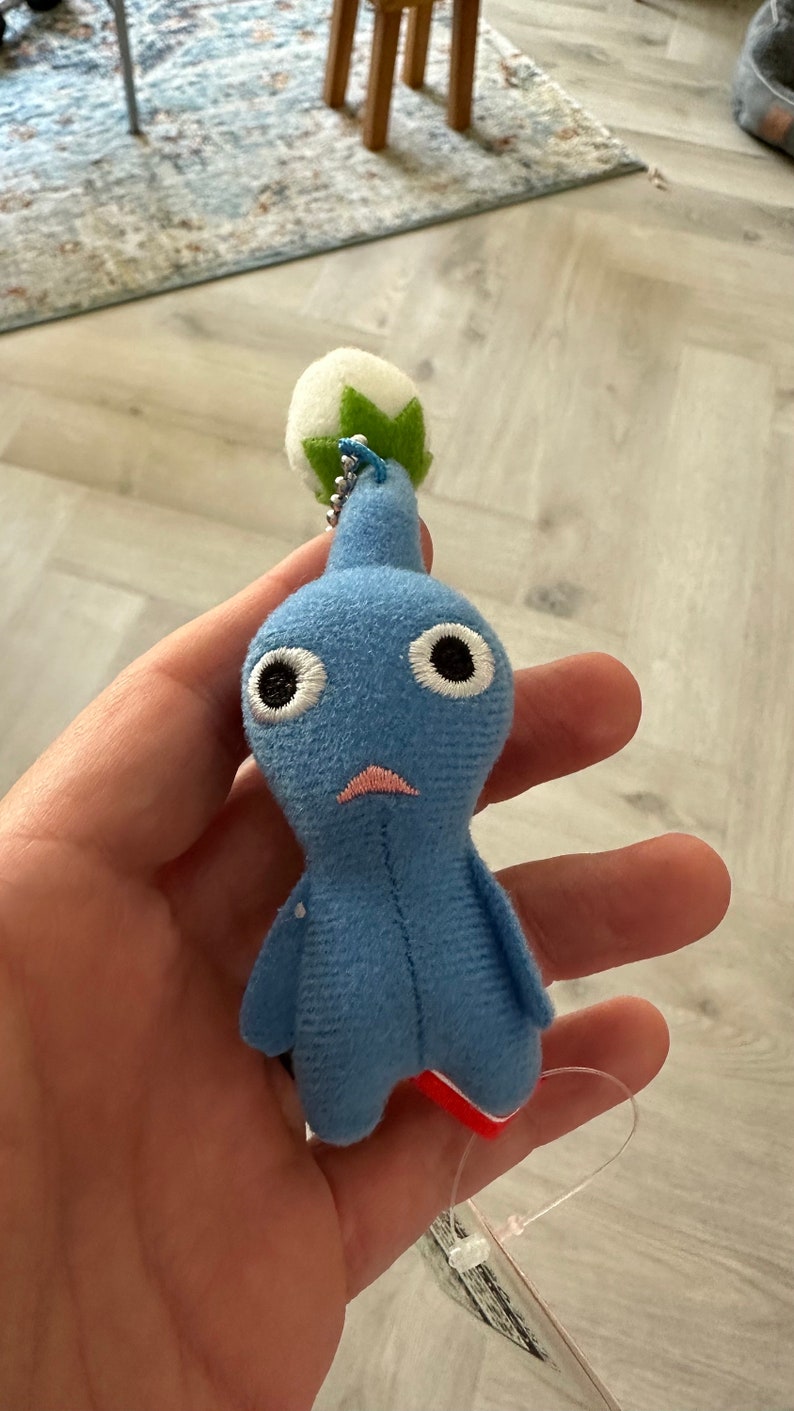 Pikmin Plush Keychains Official Nintendo Japan, Gamer Gift **US Tax ...