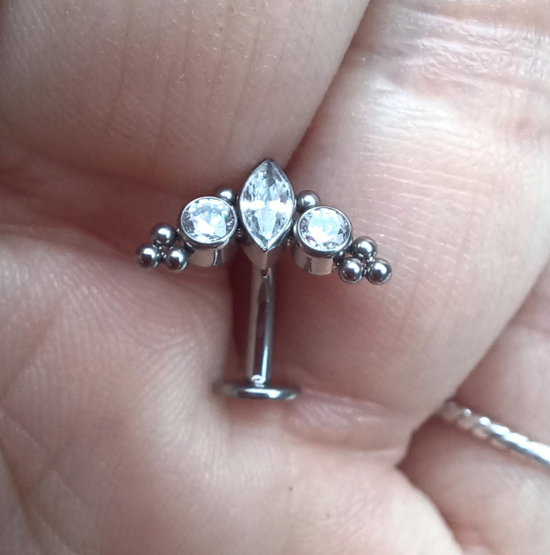 Beautiful Short Implant Grade Titanium Belly Bar Floating Crystal ...