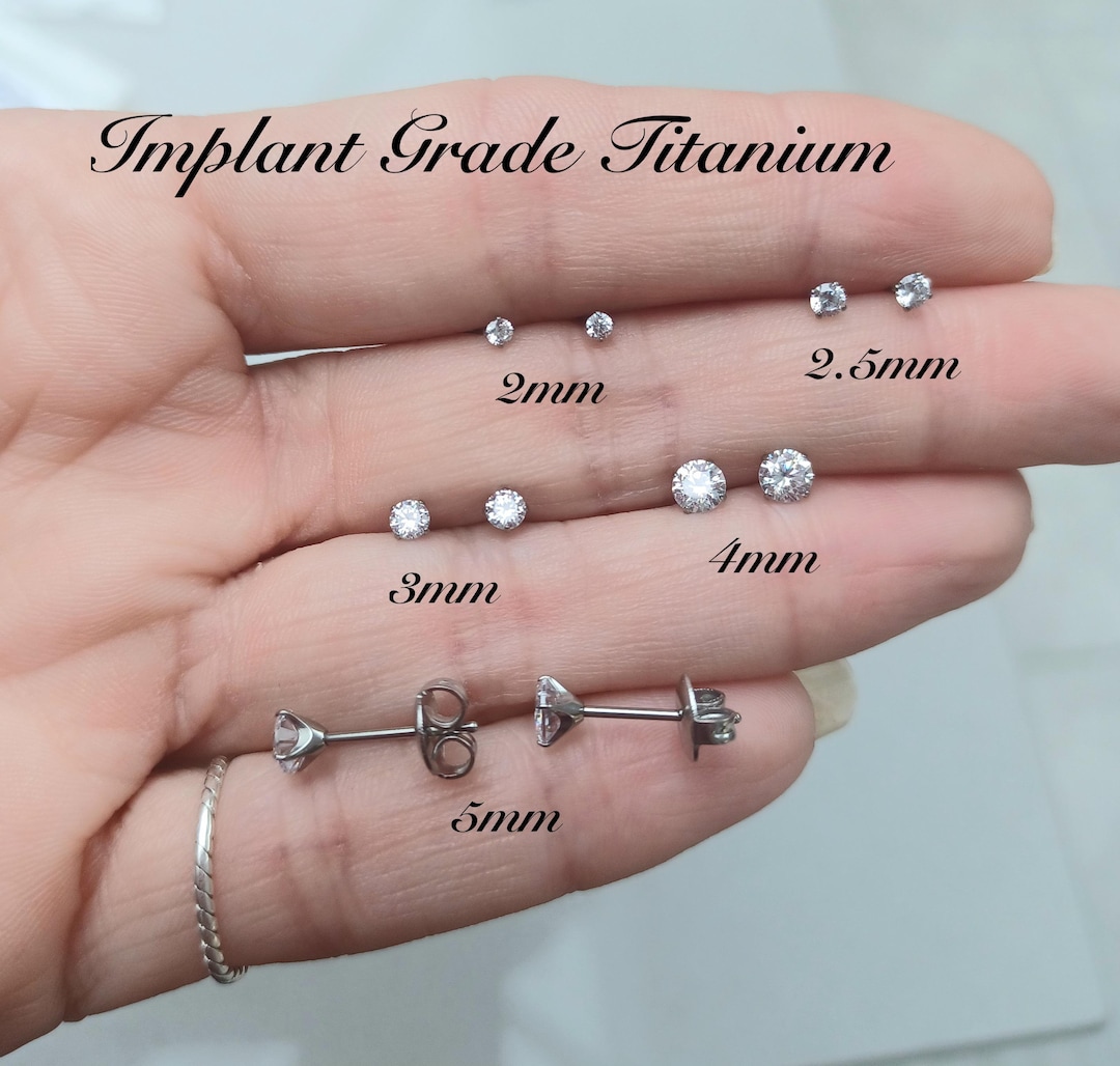 Beautiful Implant Grade Titanium Crystal CZ Stud Earrings Pair Prong ...
