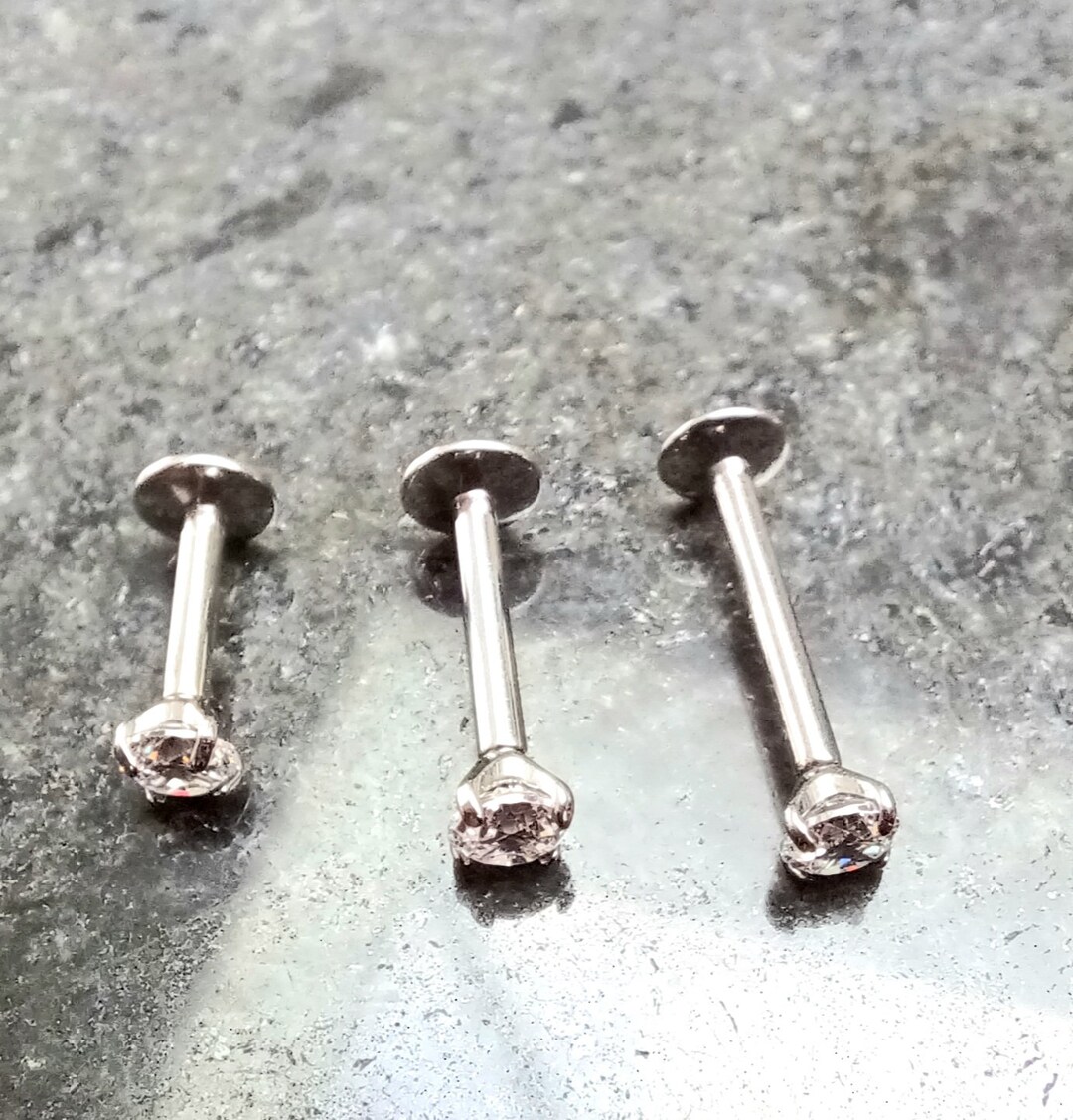 Beautiful Implant Grade Titanium Internally Threaded 1.2mm 1mm CZ Prong ...