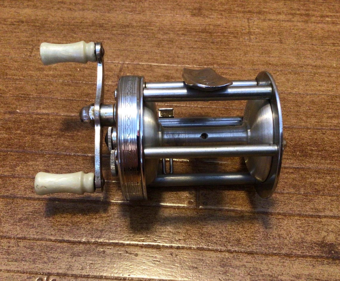Vintage Pflueger Reel Summit No. 1993L - Etsy