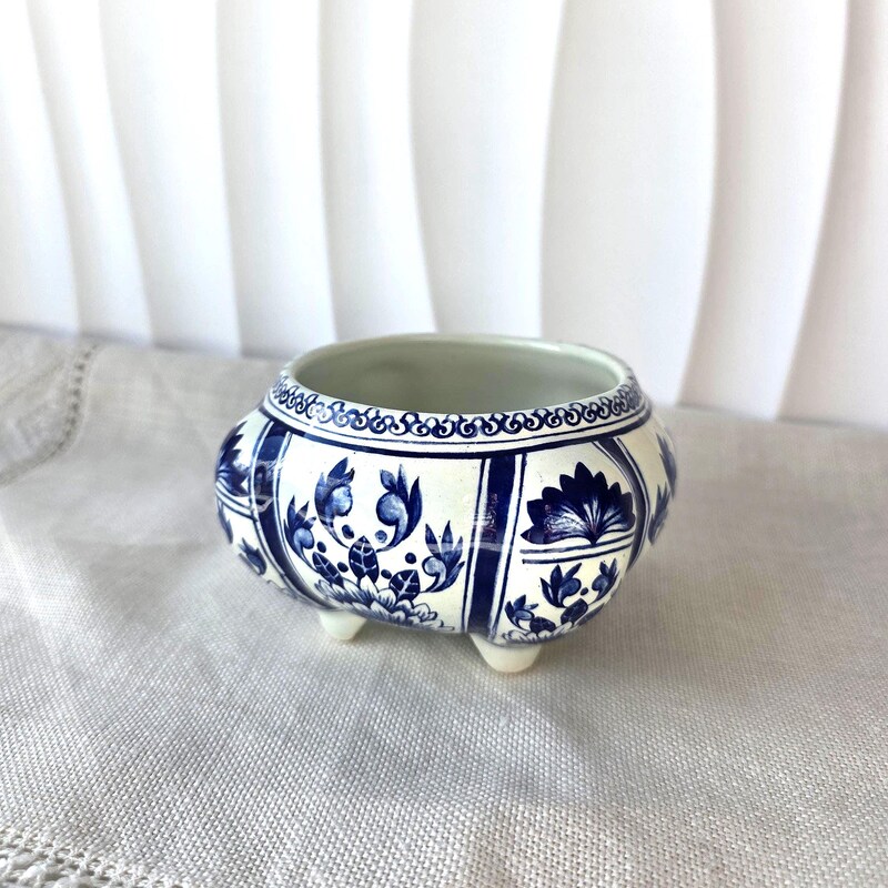 Delft Blue Planter - Etsy