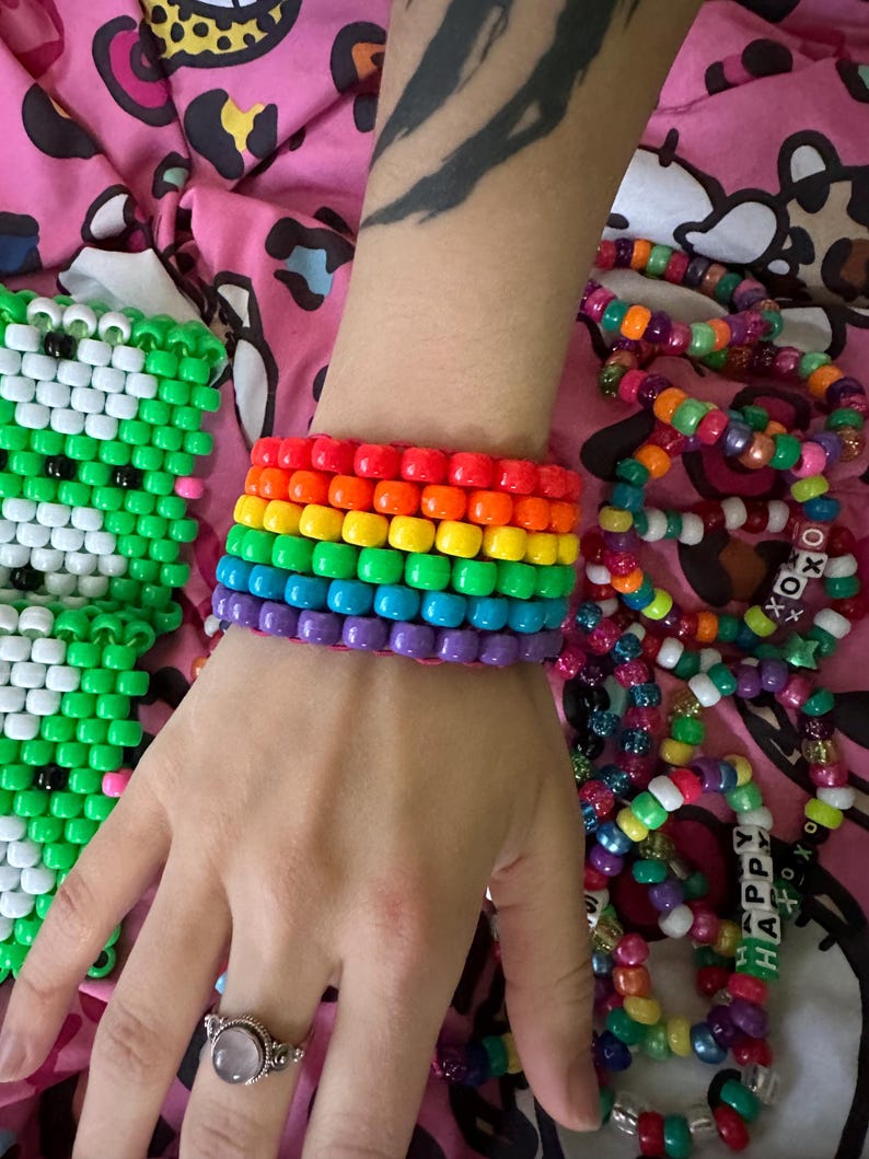 LUVSCENE - RAINBOW KANDI Super Stretchy Handmade Kandi Cuff Pony Bead ...