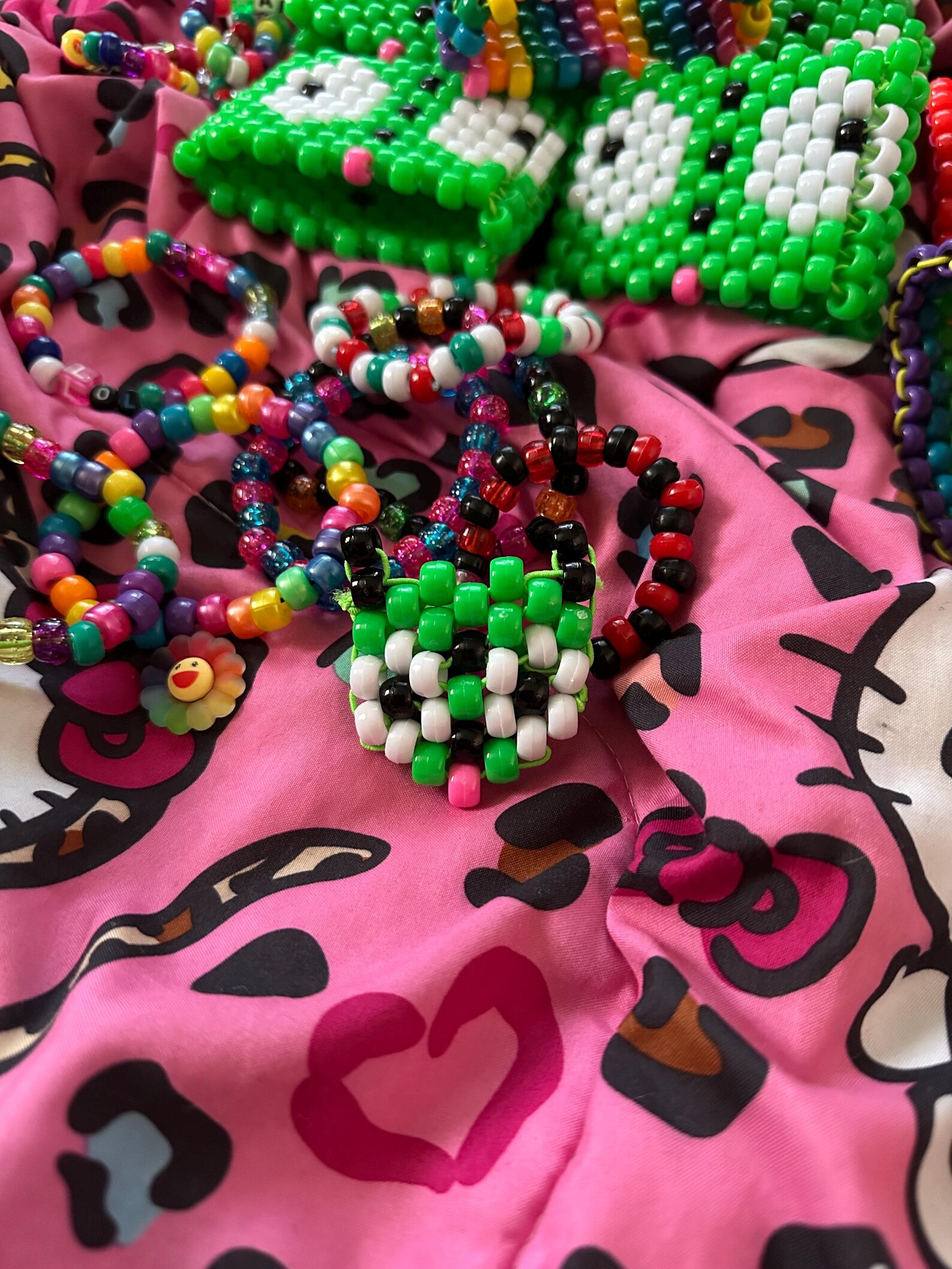 GIR Kandi Charm + Bracelet: Invader Zim Rave Jewelry - Etsy