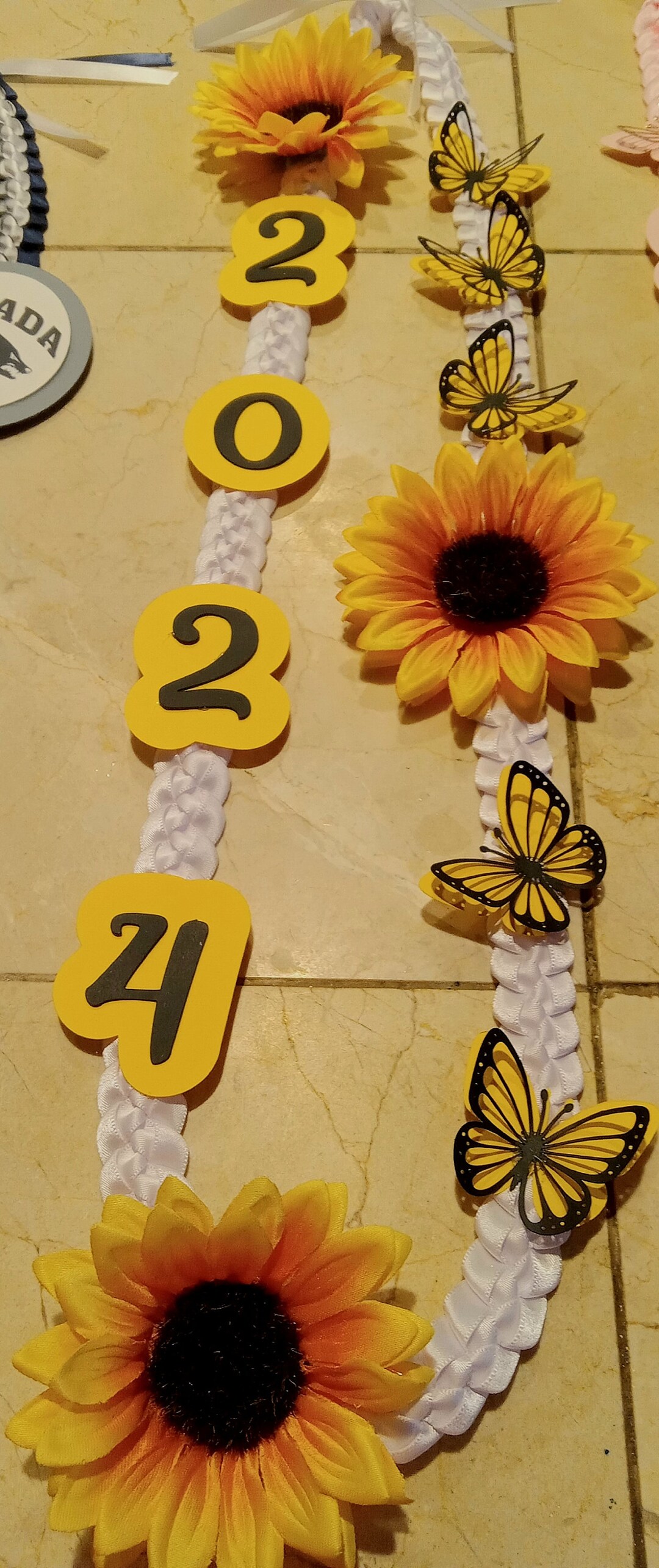 Sunflower Graduation Lei - Etsy