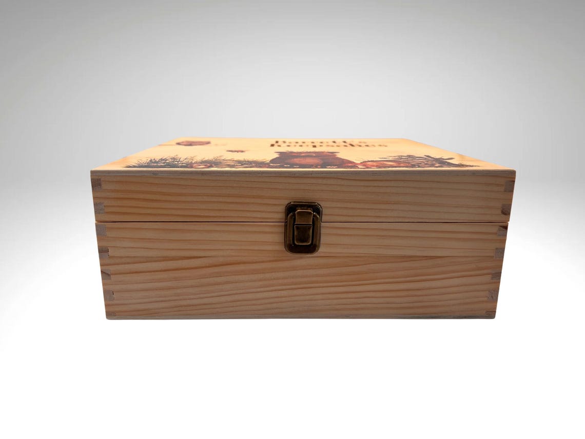 Personalized Woodland Baby Keepsake Box: Engraved Pine Memory Chest - Etsy