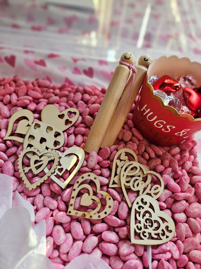 Valentine’s Day Sensory Bin, Montessori Loose Parts, Preschool Sensory ...