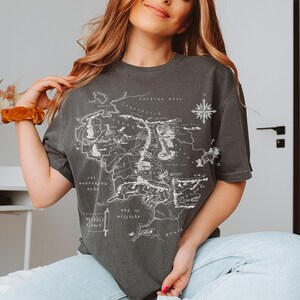 Middle Earth Map Tshirt LOTR Merch the Hobbit Shirt - Etsy