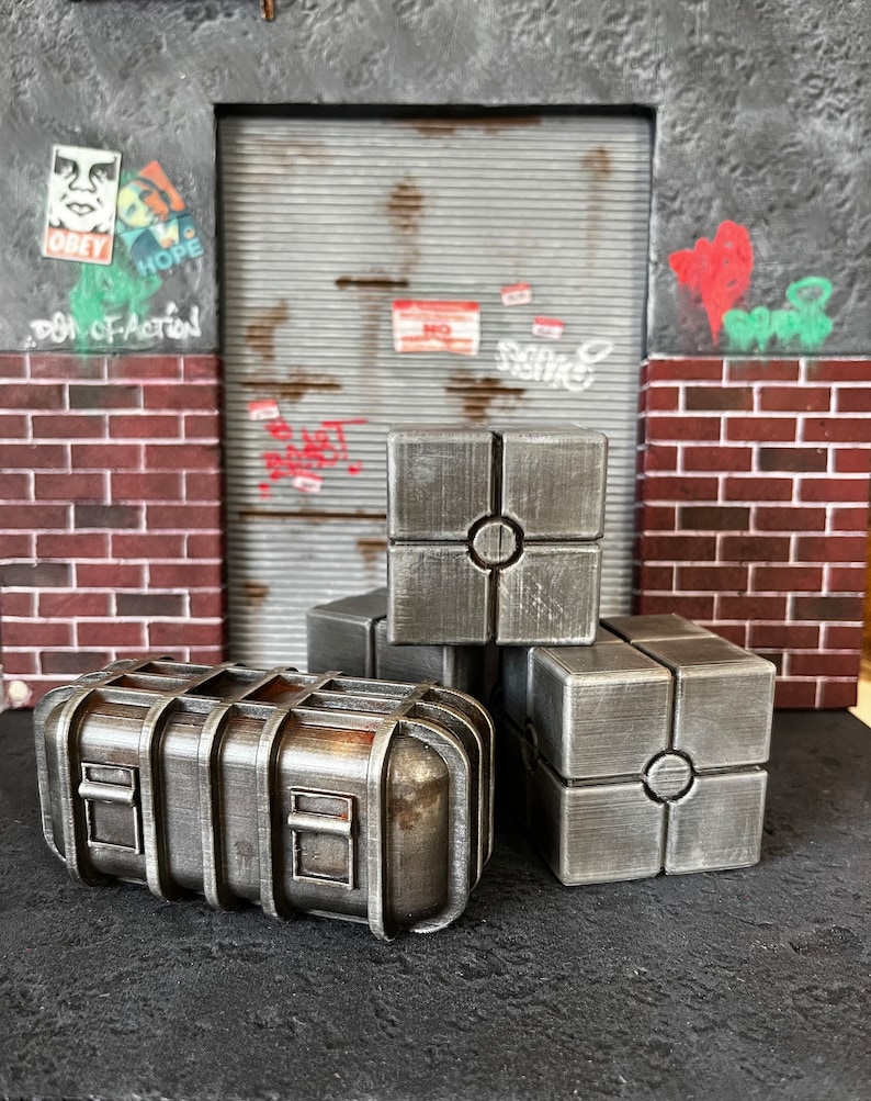 Star Wars Galaxy’s Edge Inspired Cargo Crates for 1:12 Scale Diorama ...