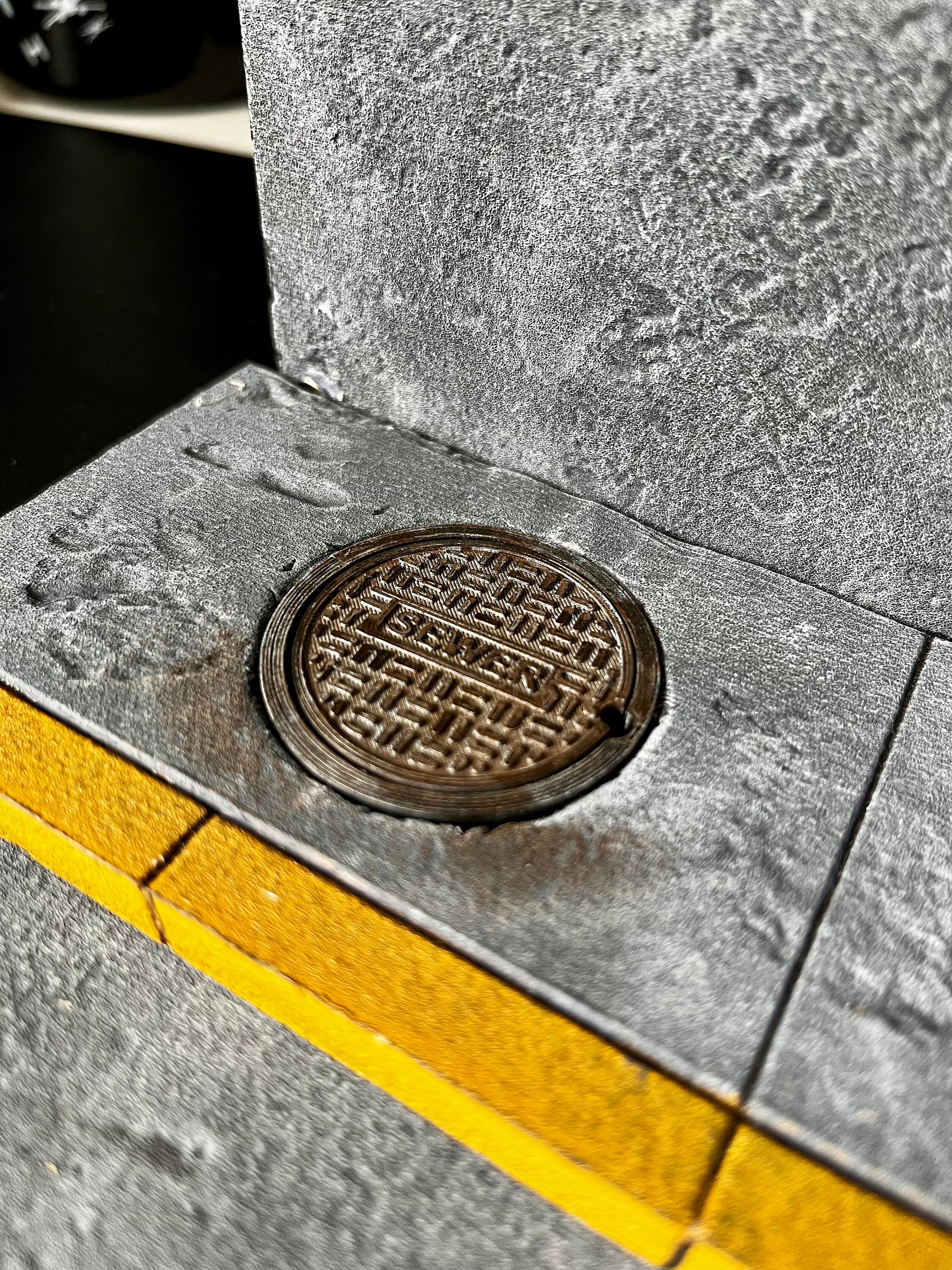 Sewer Manhole Cover Diorama Accessory for 1:12 Scale mezco, NECA ...