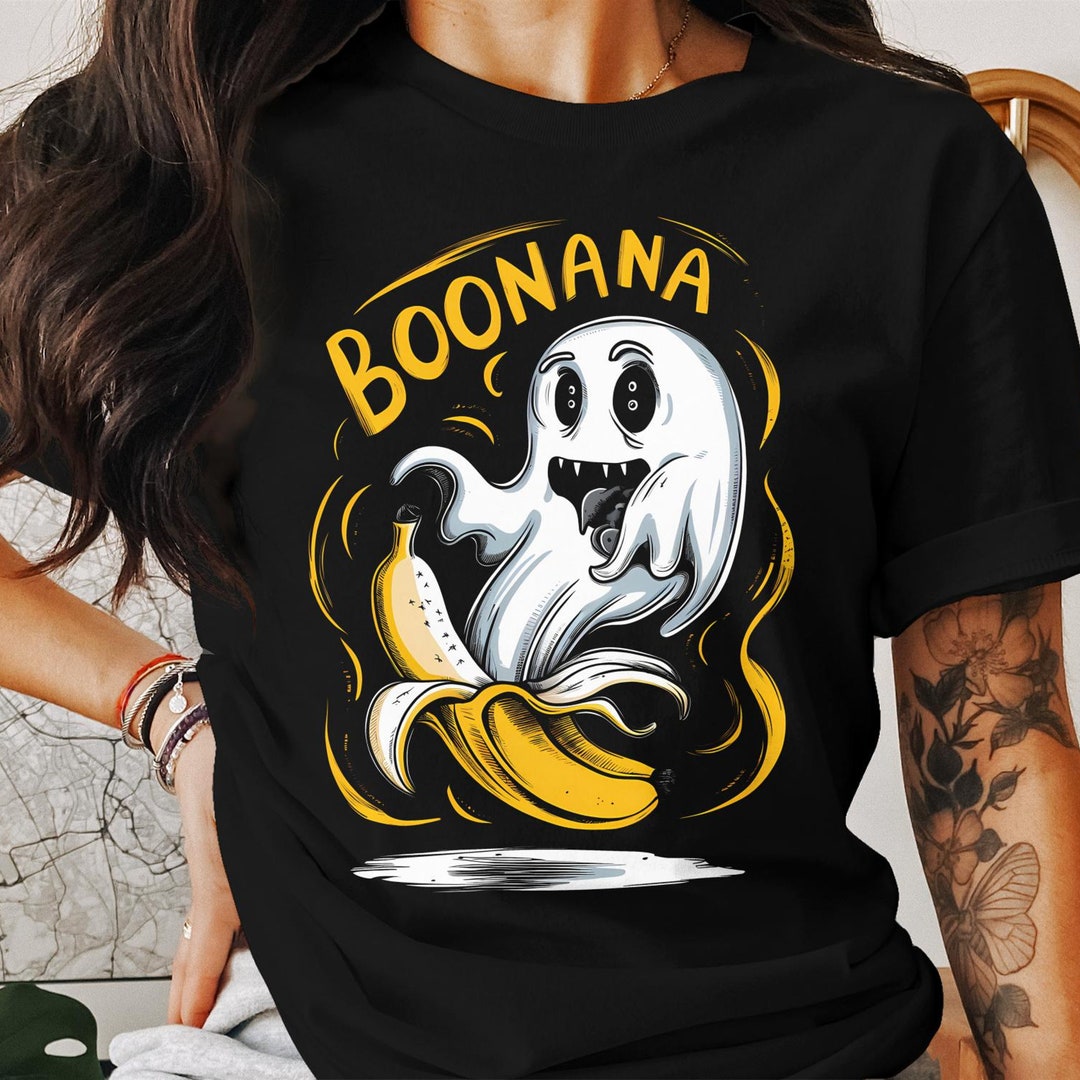 Funny Ghost Bananas Graphic T-shirt, Spooky Cute Boo Ghost Design ...