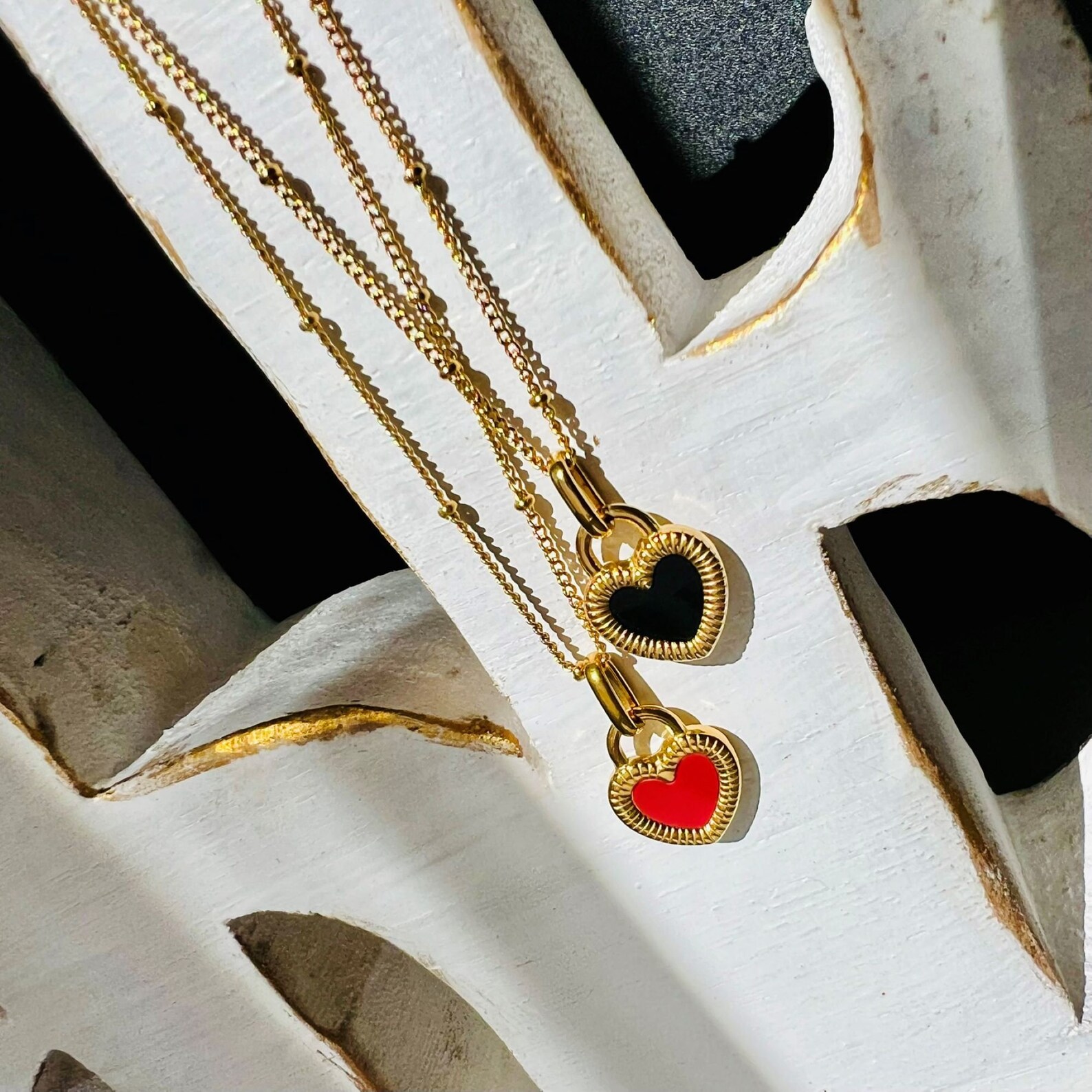 Two-tone Heart Pendant Necklace, Black White, White Red, Black red ...