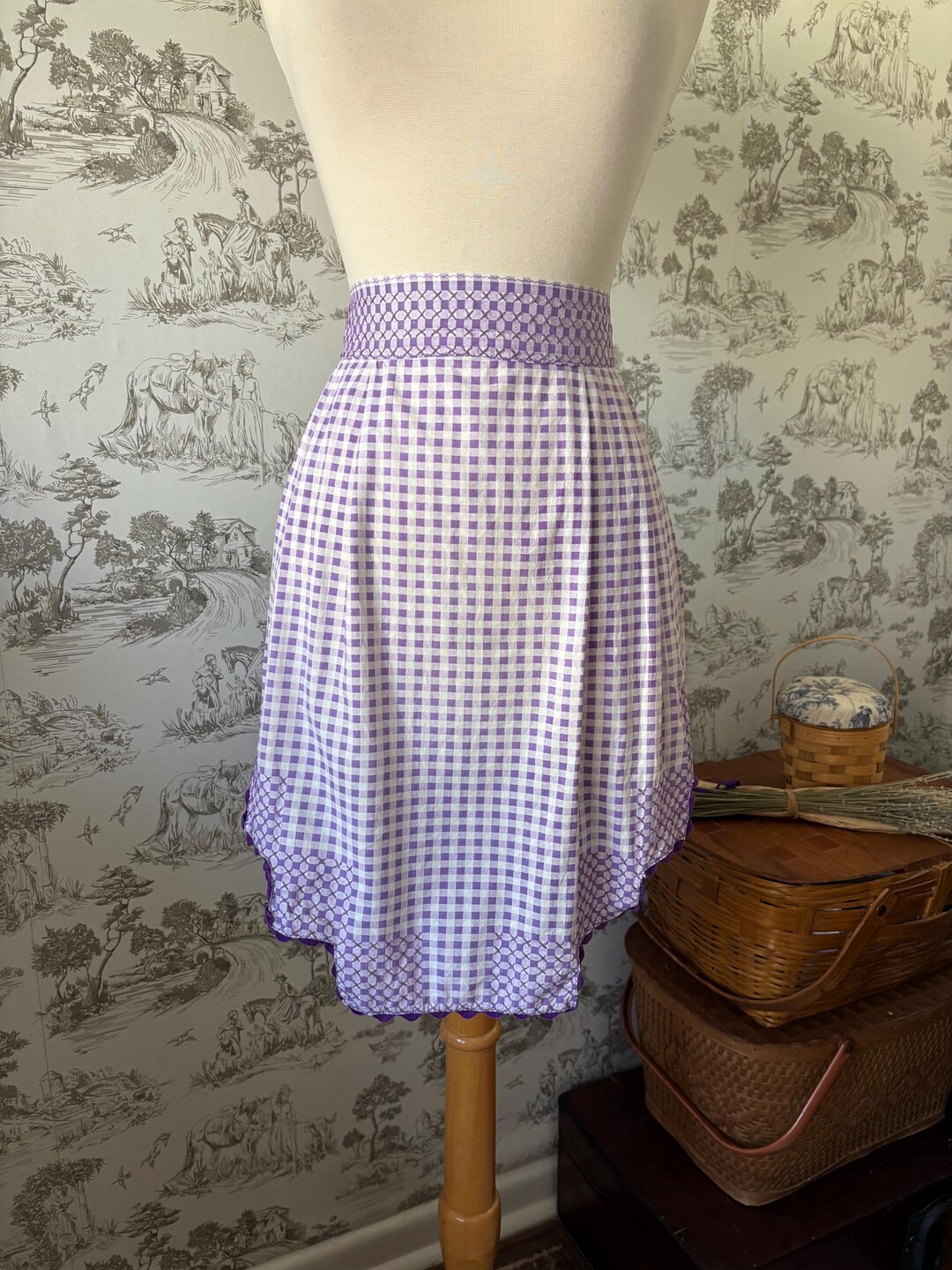 Vintage 50s Purple Checkered Print Embroidered Half Apron: Tie Waist ...