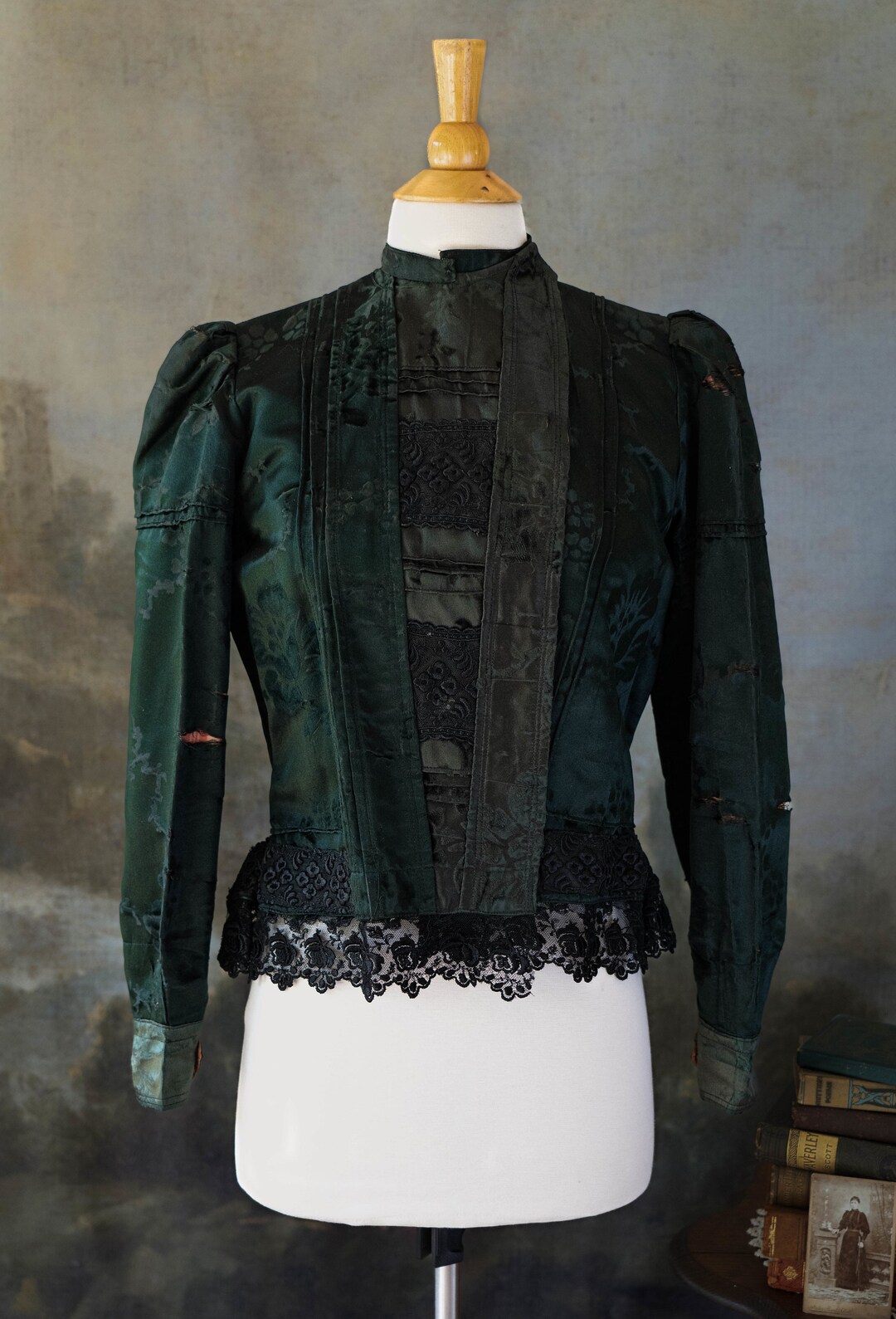 Antique Victorian/edwardian Green Silk Top Historical 1800s Black Lace ...