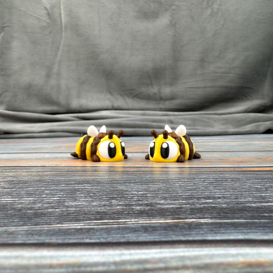 Baby Bee Articulated 3D Printed Fidget Figure - Etsy