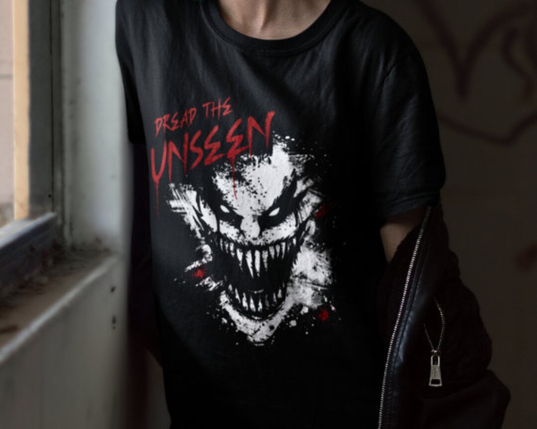 Dark Art T-shirt, Vintage Horror Graphic Shirt, Horror Goth Aesthetic ...