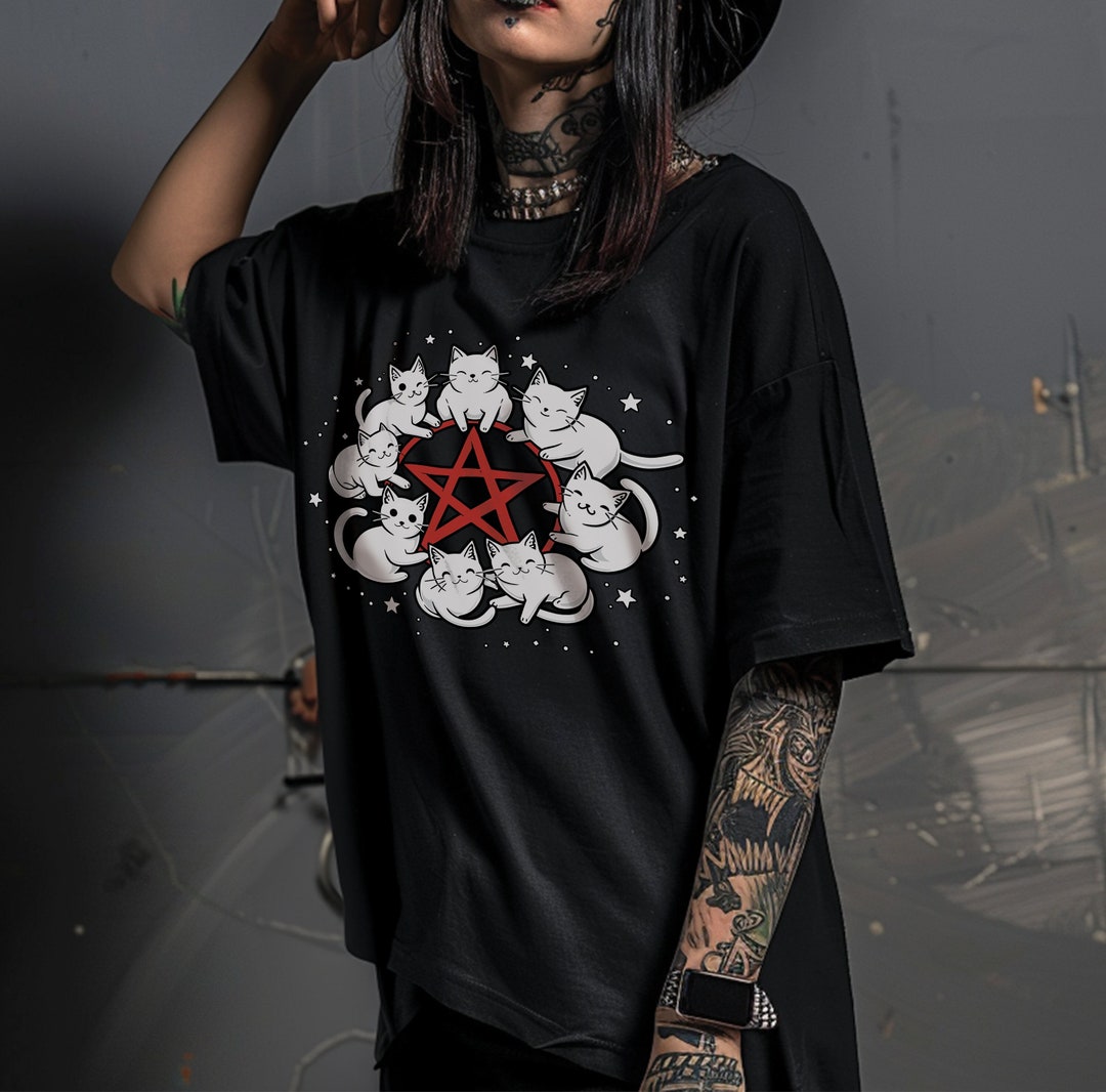 Dark Kawaii Style Cat T-shirt, Creepy Cute Kitten Funny Goth Top ...
