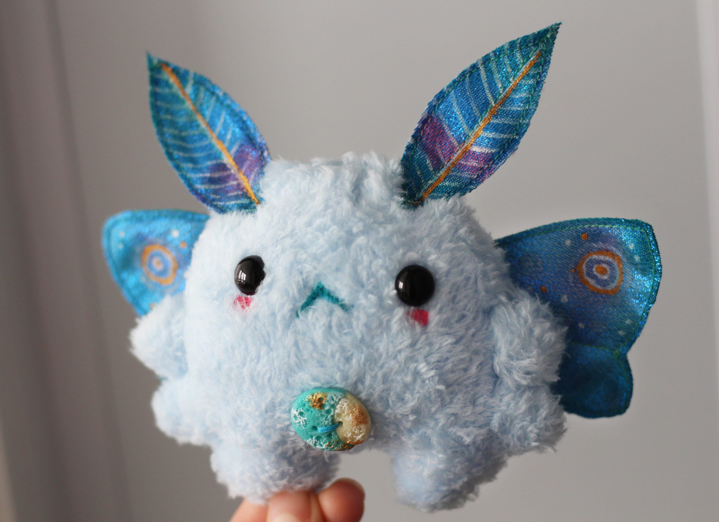 Plush Moth Toy , Cute Fluffy Moon Moth Doll for Keychain , Glowing ...