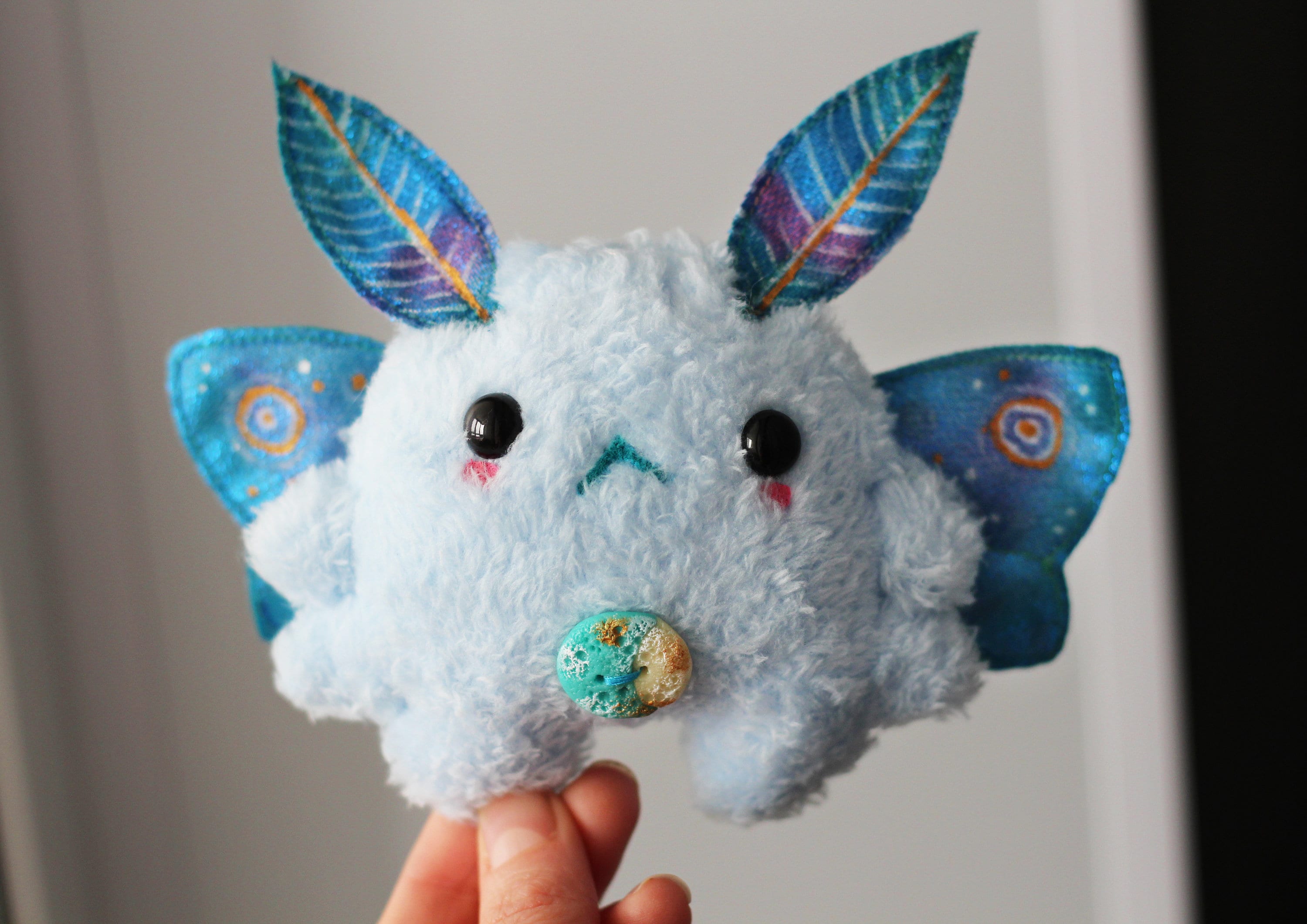 Plush Moth Toy , Cute Fluffy Moon Moth Doll for Keychain , Glowing ...