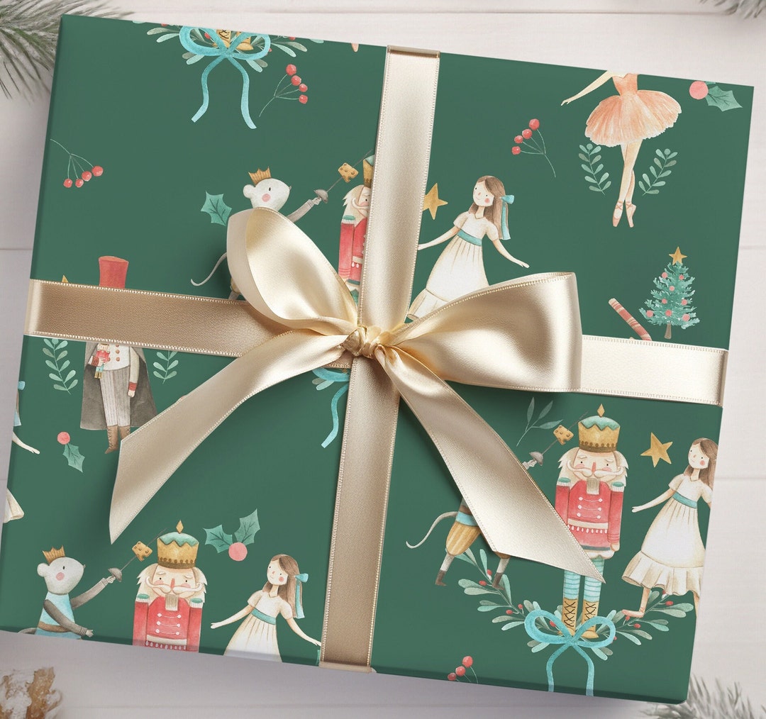 Classic Christmas Wrapping Paper Roll, Nostalgic Holiday Gift Wrap ...